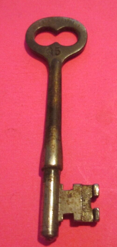 VINTAGE CORBIN SKELETON KEY NUMBER #Q5 RARE DOOR KEY MORE KEYS LISTED ...