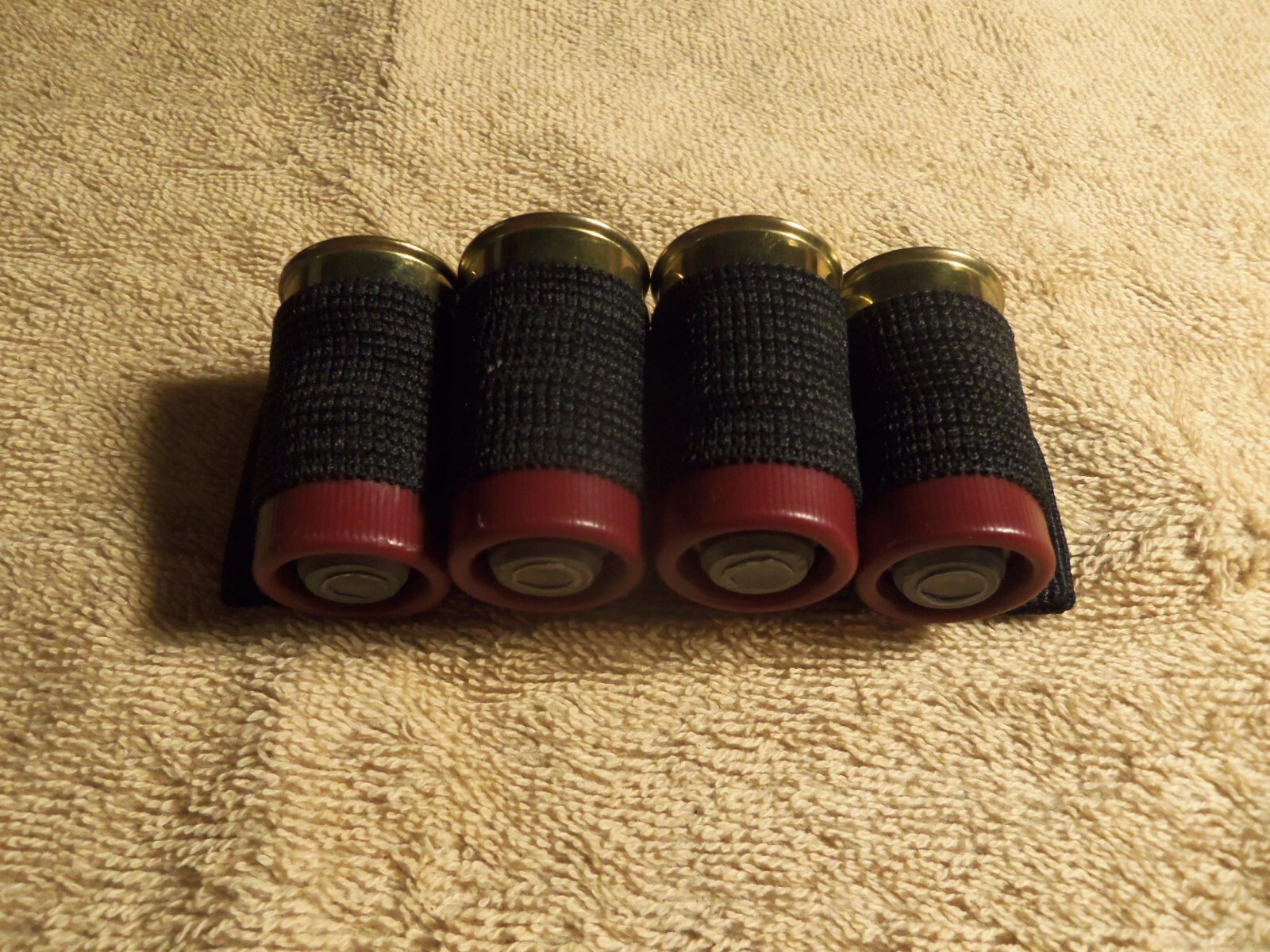 MOSSBERG SHOCKWAVE FOREND STRAP KIT W/12 GA / 20 GA 4 SHELL HOLDER ...