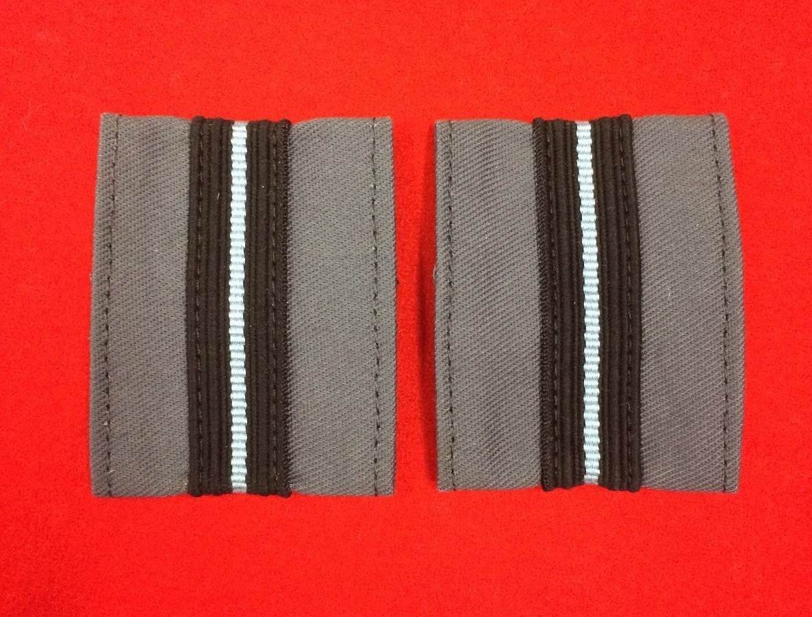RAF Officers Jumper Rank Slides SQN LDR, Flight Lieutenant, Group ...