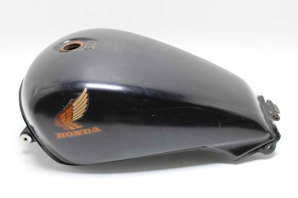 Honda VF1100C V65 Magna 1984 175A1-MB4-771ZA Fuel Tank Black | eBay