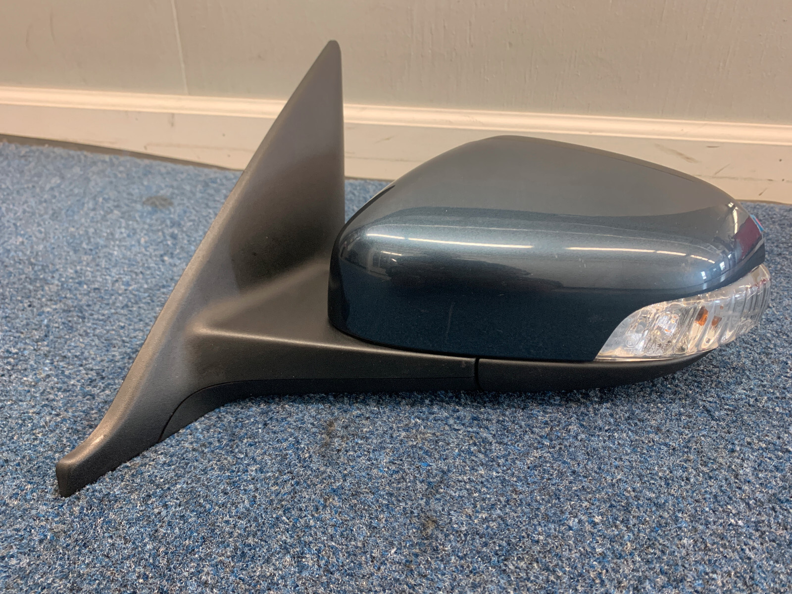 07-11 Volvo S40 V50 Left Drivers Rear View Mirror 466 Barents Blue ...