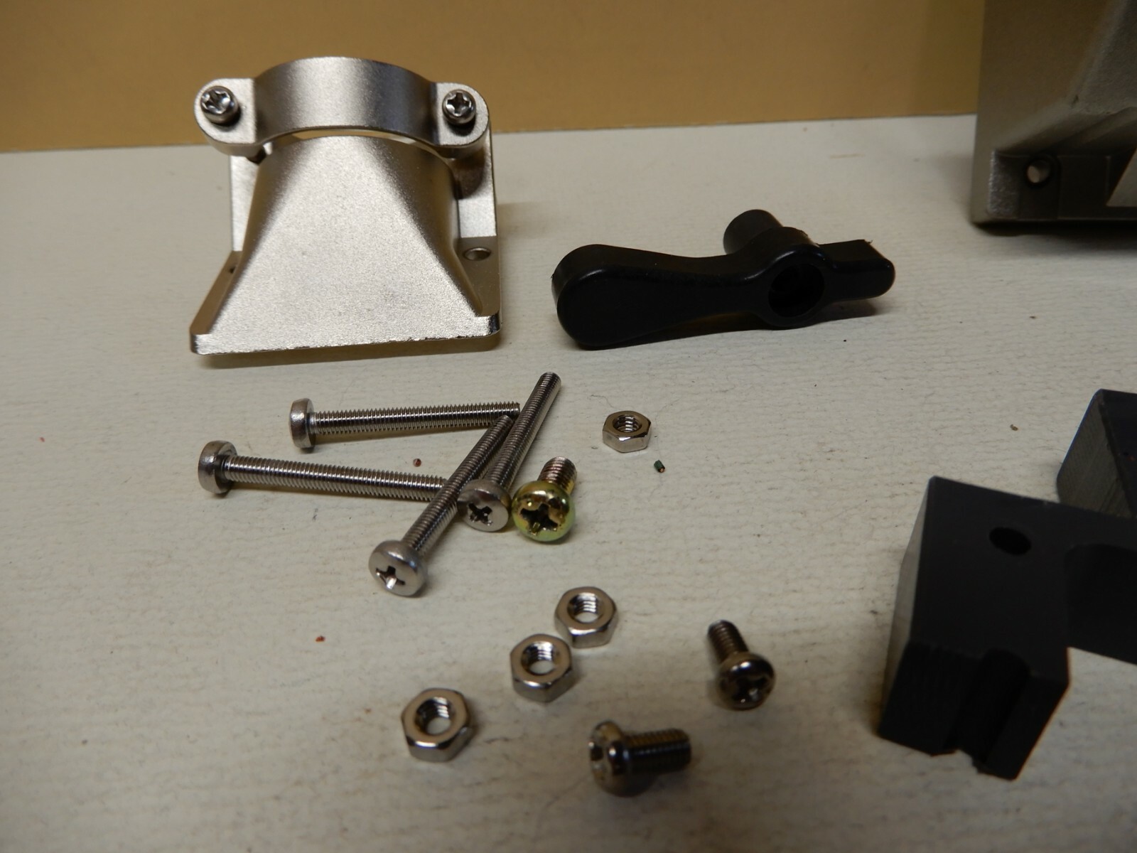 ITT Cannon DL5-260 D-Sub Connector Right Angle Backshell Kit With ...