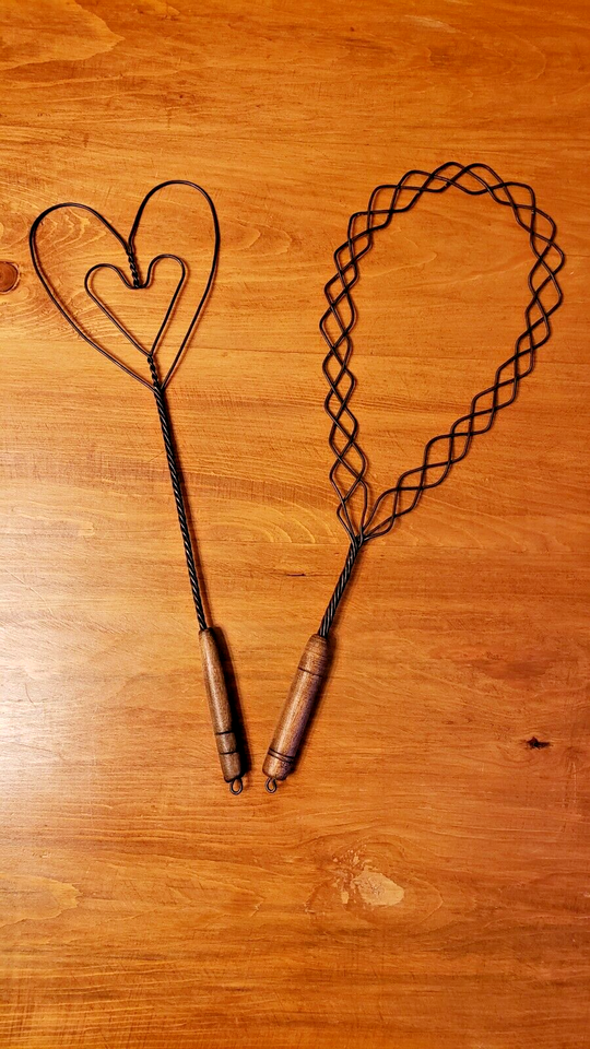 Rug Beaters Set of 2 Double Heart & Twisted Wire All Wood Handles ...