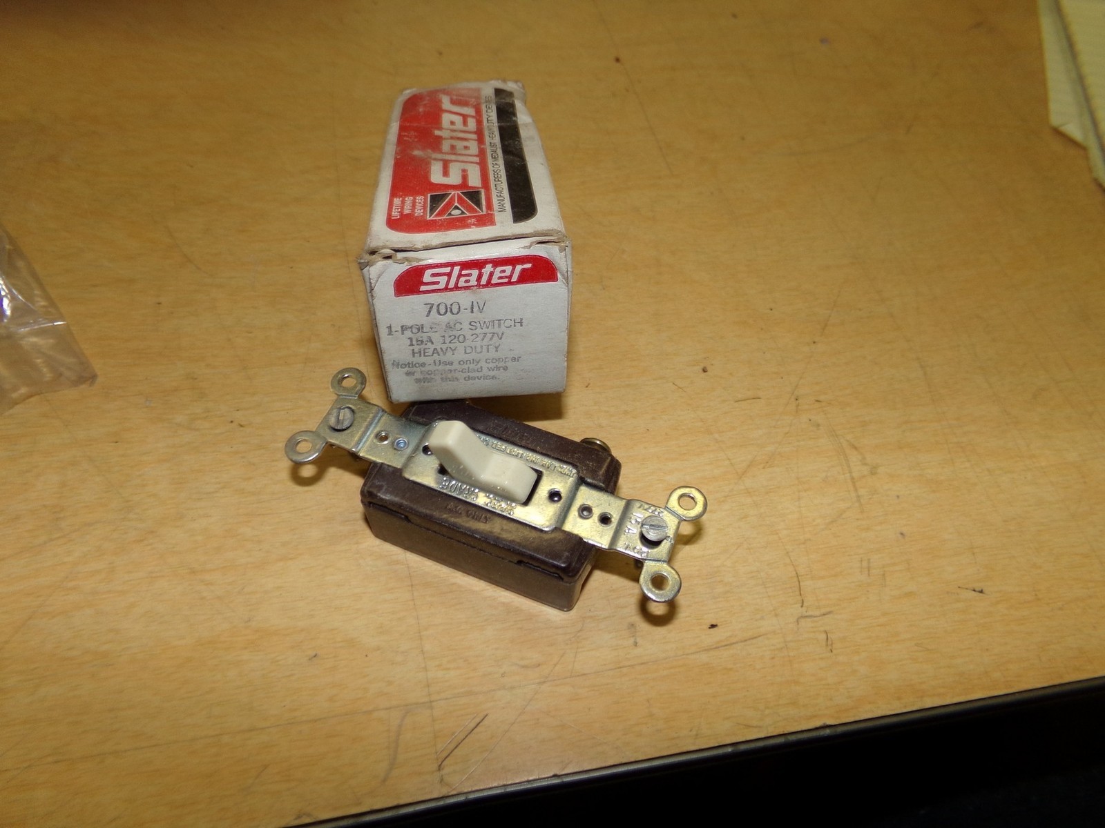 NEW Slater 700-IV 1-Pole AC Switch Heavy Duty 16A 120-277V *FREE ...
