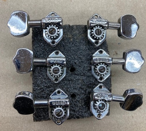 Vintage Guild guitar tuners chrome 6 No bushings or screws plus one ...