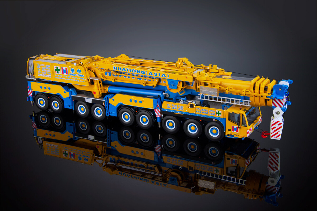 Demag AC700-9 Mobile Crane - Huationg IMC 1:50 Scale Diecast Model #33 ...