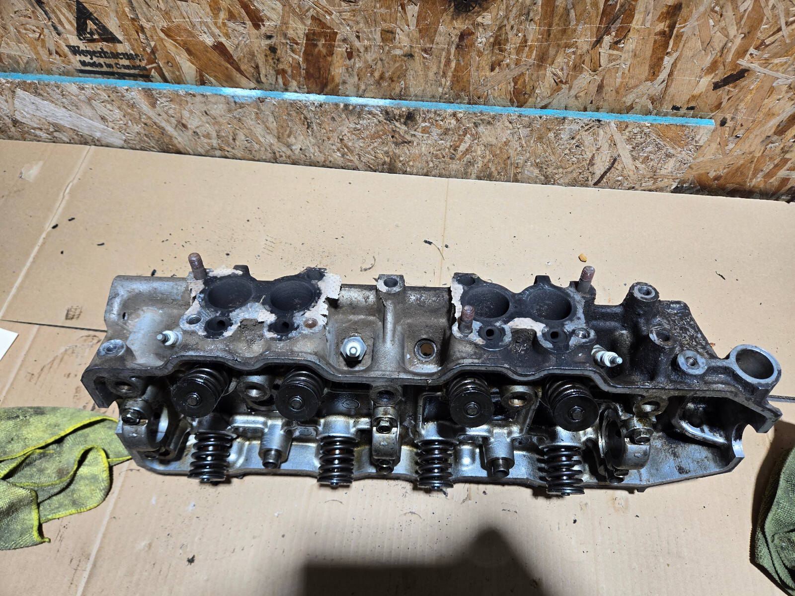 TOYOTA PICKUP TRUCK CELICA 20R CYLINDER HEAD REBUILDABLE CORE NO PS FP ...