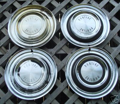 ANTIQUE VINTAGE CLASSIC 1958 58 PONTIAC HUBCAPS WHEEL COVERS CENTER ...