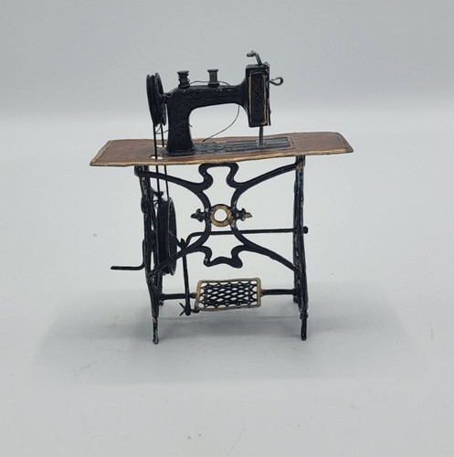1800s Soft Metal German Miniature Sewing Machine | eBay