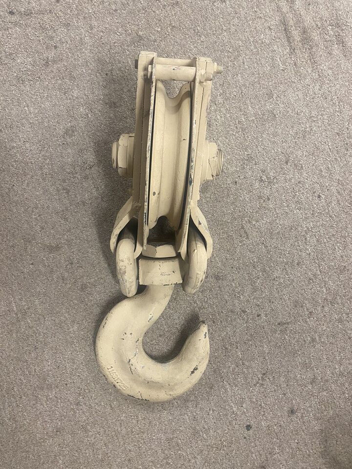 Snatch Block 8 inch Single Pulley 10 ton Military Skookum 5/8" Wire ...