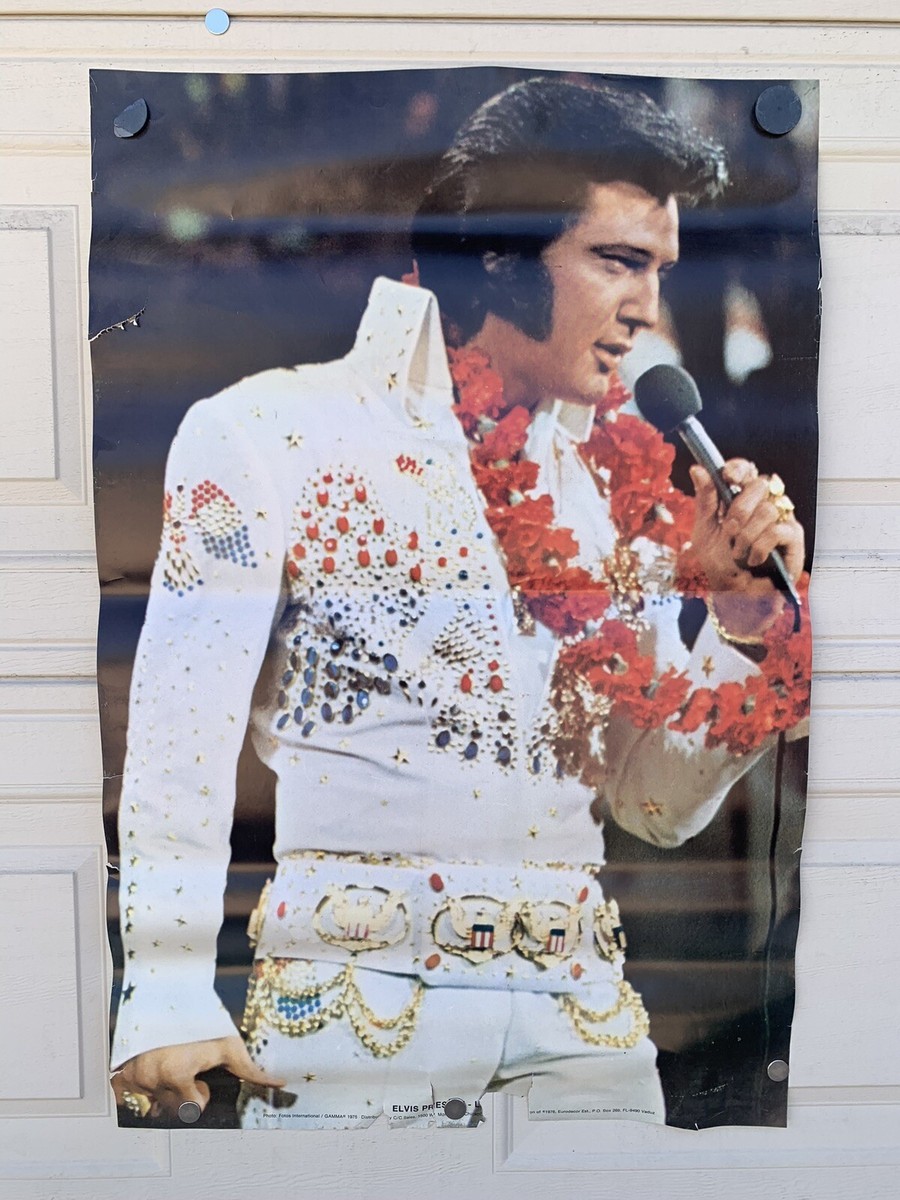 Elvis Presley In Concert 1975 December 13,1975 Midnight Show. One Of