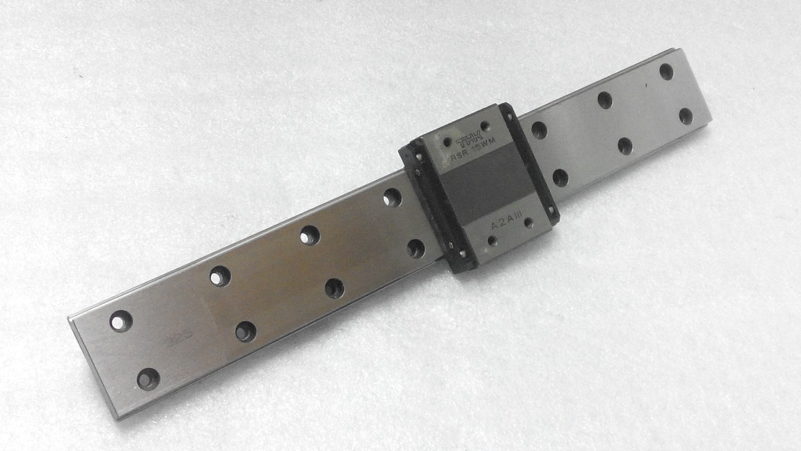 THK RSR 15WN LINEAR BALL SLIDE L : 310MM | eBay