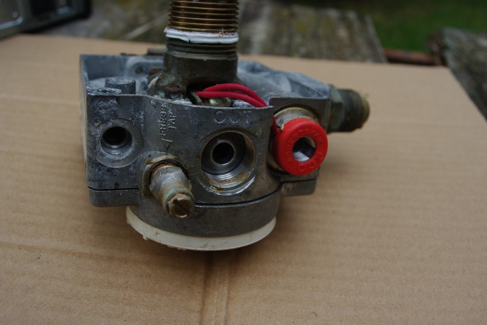 UNITROL ROBERTSHAW CONTROLS Water Heater Gas Control Valve | eBay Australia