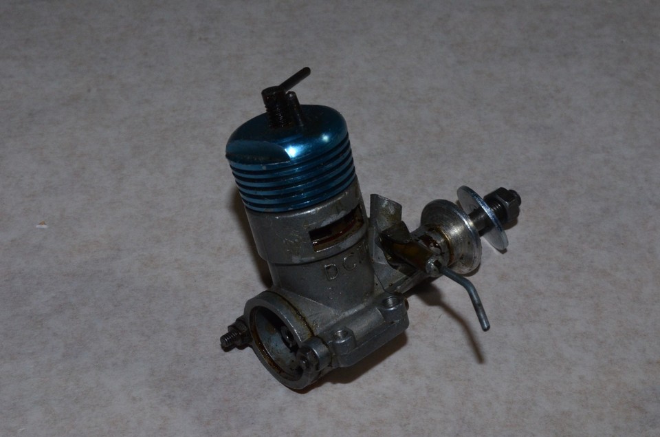 DC Spitfire Model Aircraft Diesel Engine in excellent running condition ...