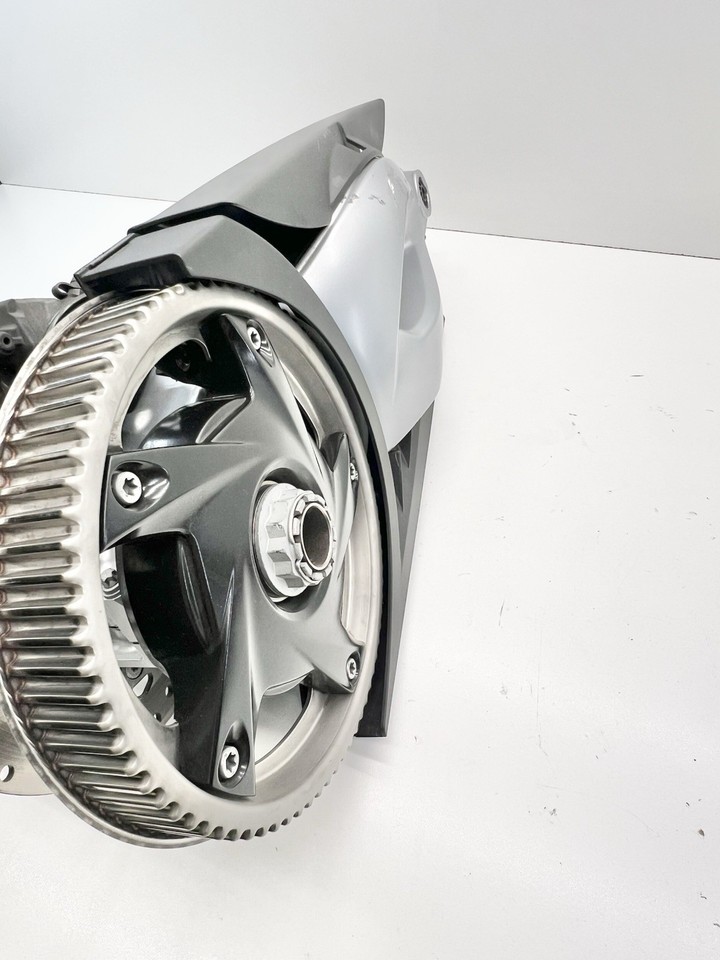 2004-2012 BMW F800ST F800S OEM Rear Swingarm Wheel Fork Hub Carrier ...