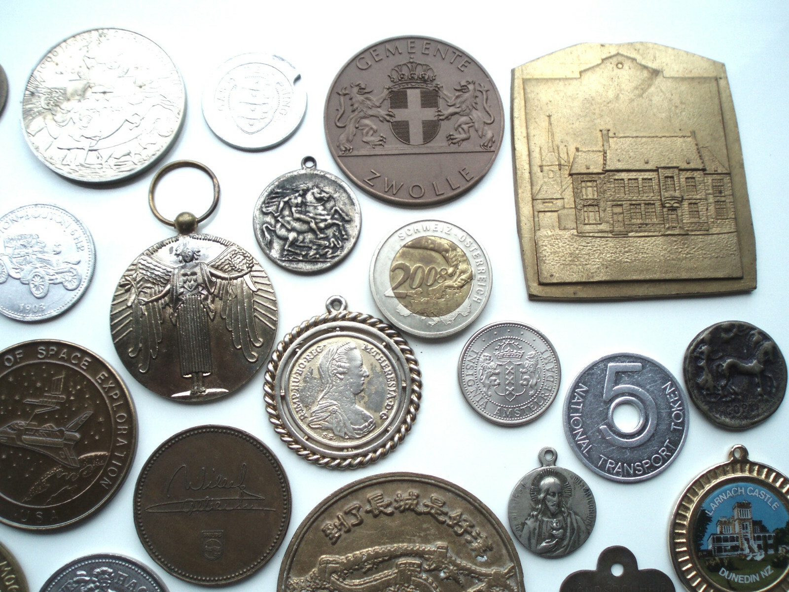 BEAUTIFUL EXONUMIA LOT OF 50 WORLD TOKENS MEDALS etc Varius Dates ...