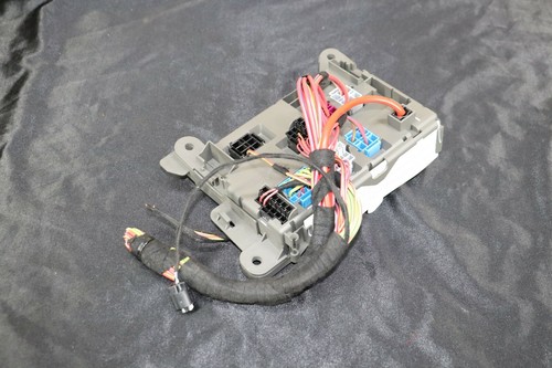 Rear Power Distribution Fusebox Fuse Box Body Control Module OEM BMW ...