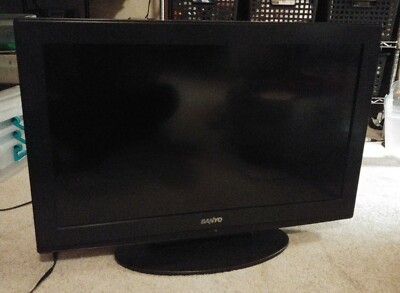 Sanyo 32" Flat LCD TV DP32649 - Great Condition! | eBay