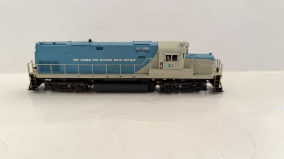 Overland Models HO Lehigh &Hudson River Alco C420, Low Hood, OMI-1857 ...