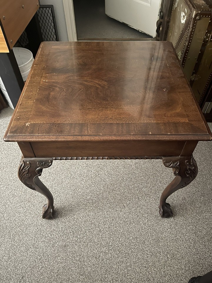 Great Quality Henredon square Table. 26x26 X25” Height. DFW delivery ...