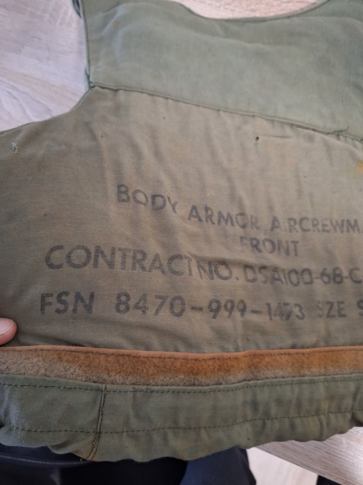 Body Armor Aircrewman Front USAF Uniform Ausrüstung Chicken Plate ...