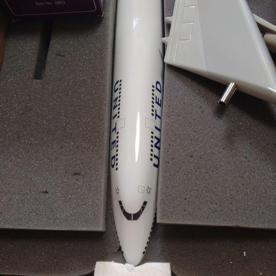 Boeing 747-400 United Air 1/100 55499 W/Box Used | eBay