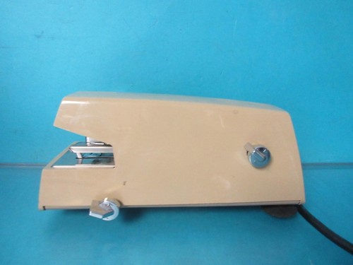 AWESOME VINTAGE SWINGLINE MODEL 67 HEAVY DUTY ELECTRIC DESKTOP STAPLER ...