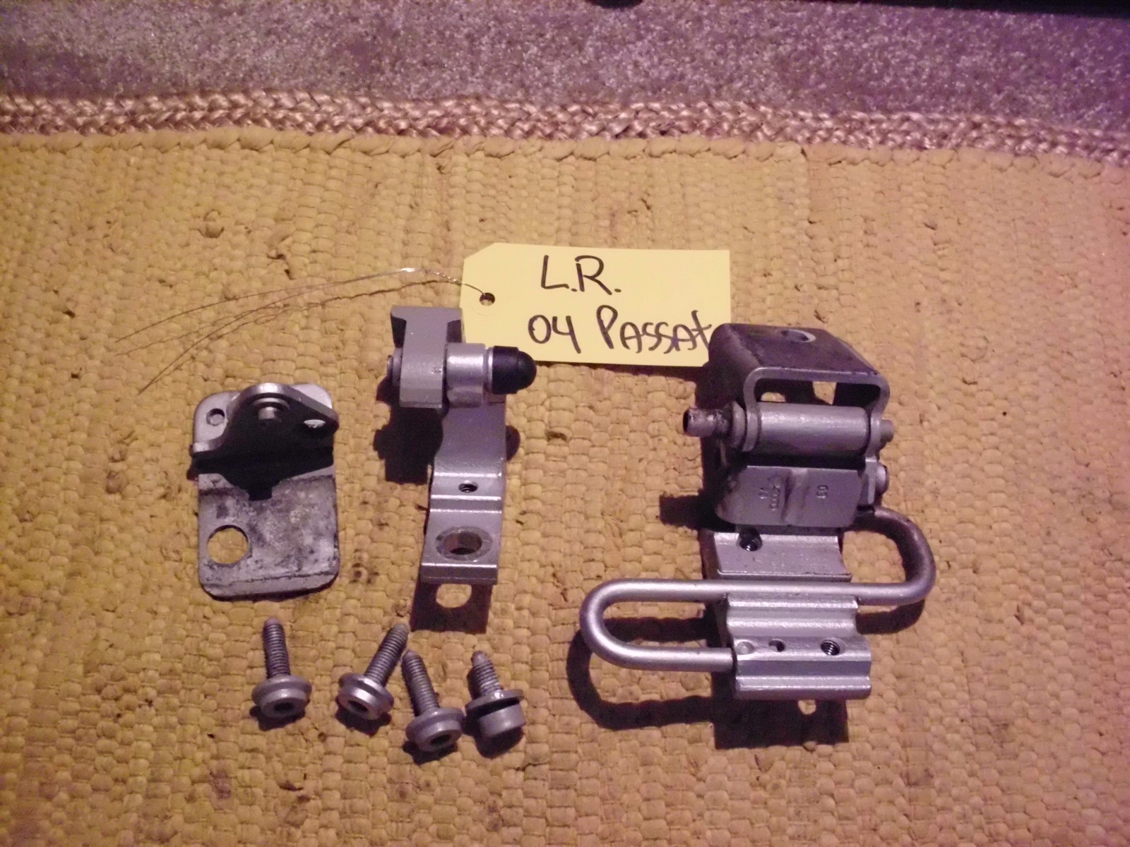 01 02 03 04 05 VW PASSAT LR REAR LEFT DRIVER SIDE REAR SILVER DOOR ...