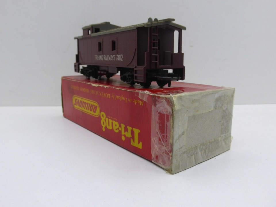 Triang R115 Transcontinental Caboose Maroon & Grey GC Token Box | eBay ...
