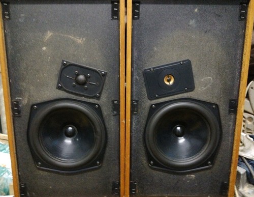🏆 VINTAGE 🏆 RETRO 'MONITOR AUDIO LTD' SPEAKERS MA5 (one Grill Missing ...
