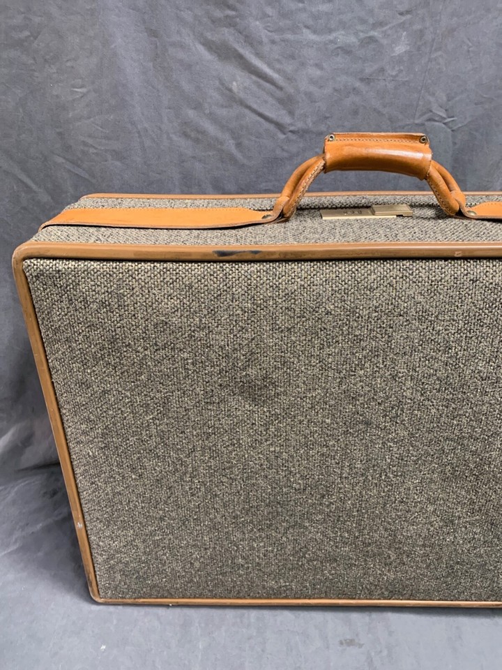 Large Vintage Hartmann Tweed Suitcase With Leather Trim Luggage Case ...