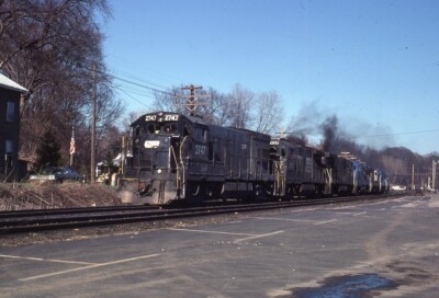 PC 2747 PENN CENTRAL Railroad Train Locomotive W SPRINGFIELD MA 1978 ...