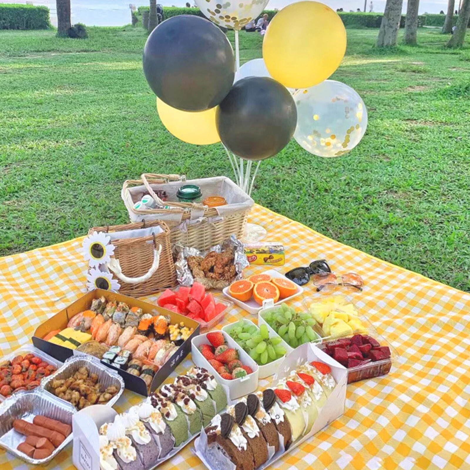 Foldable Picnic Cloth Lightweight Oxford Cloth Picnic Blanket For