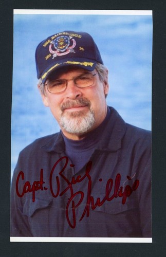 Capt. Richard Phillips seized by Somali pirates Signed 3.6"x6" Photo ...