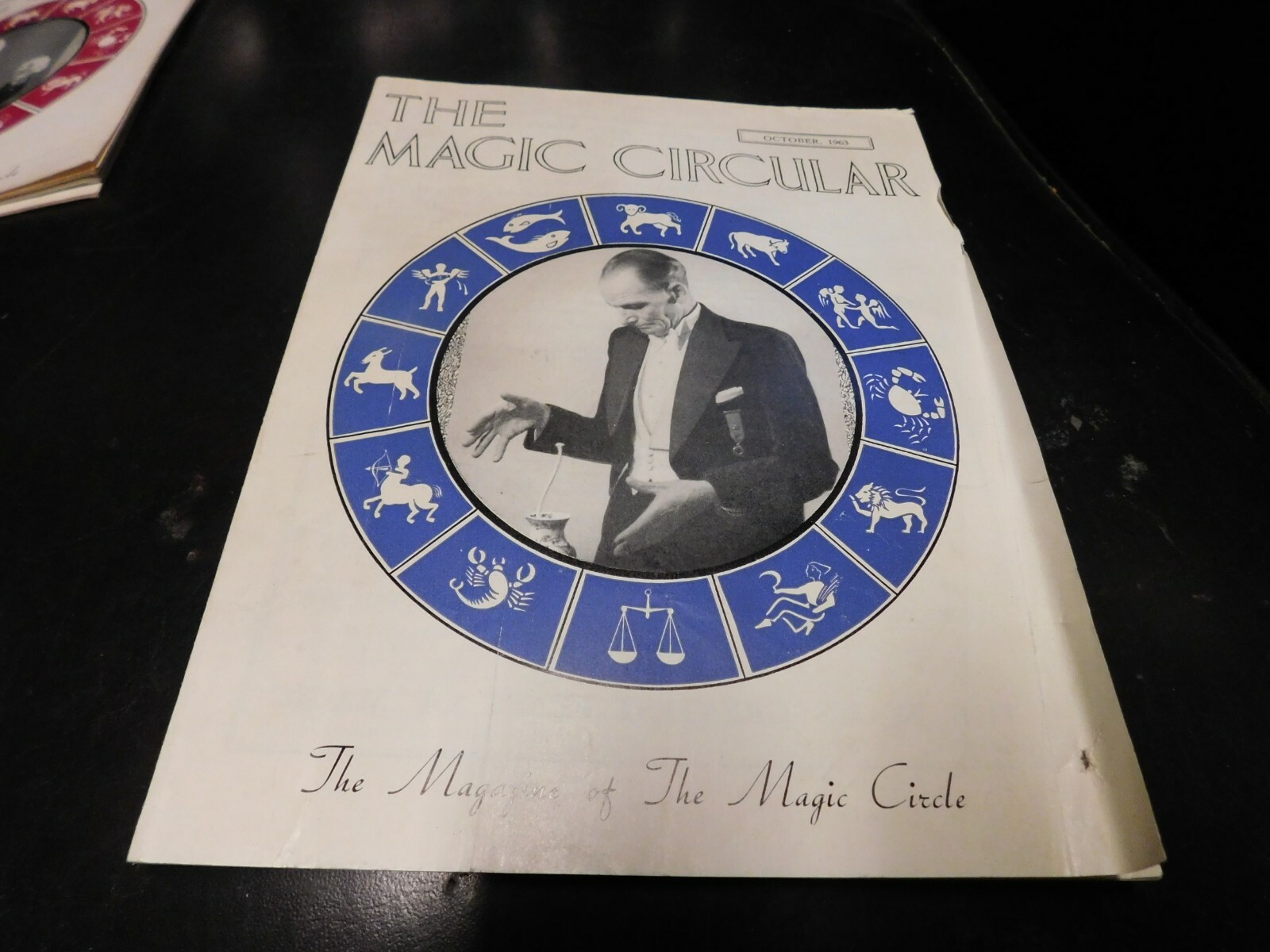 The Magic Circular Magazine of Magicians, Tricks & News 1963 October | eBay