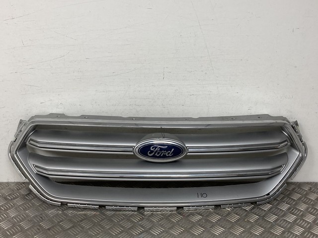 Genuine Ford Kuga Front Grill Mk2 Facelift From 09/2016 on 2058454 for ...