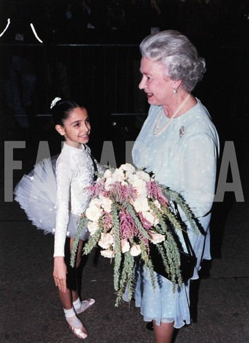Vintage Press Photo Italy, Queen Elizabeth At La Scala, 2000, Print ...