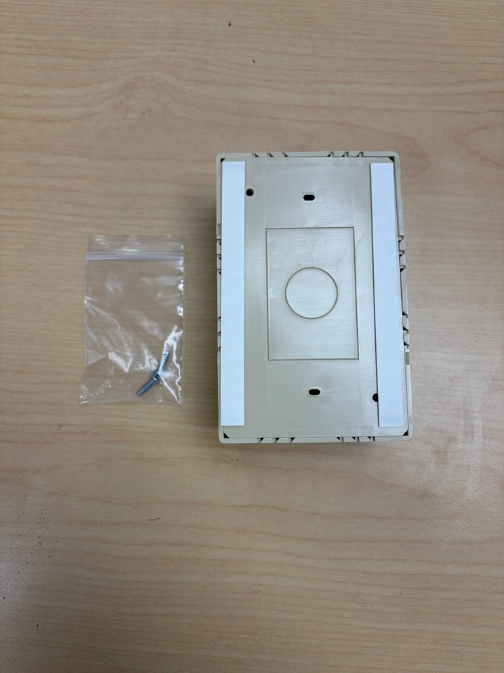 Hellermann Tyton TSRI-JB2 single gang, Junction Box, (PACK OF 4 BOXES ...