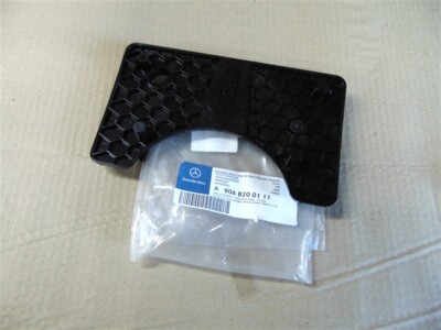 Brand New Rearview Camera Reinforcement Genuine Mercedes 906 ...