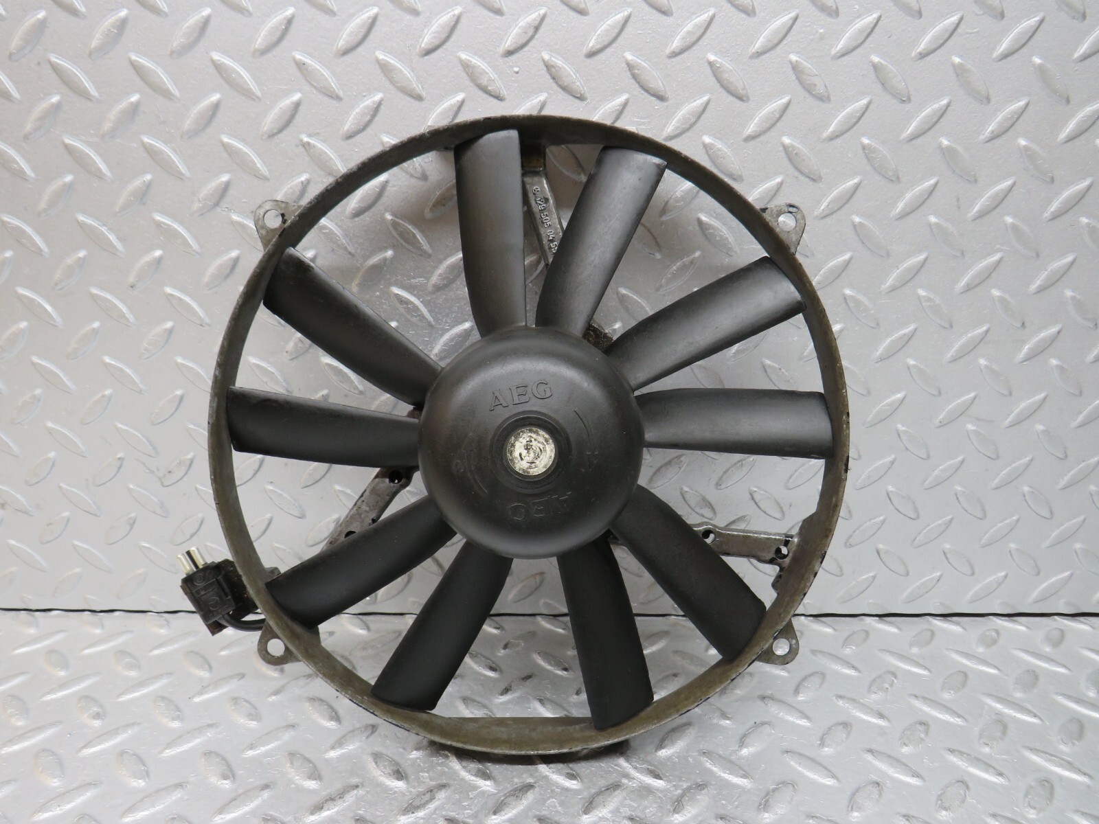 ⚙37835⚙ Mercedes-Benz A124 320E Radiator Cooling Fan AEG 0005008593 ...