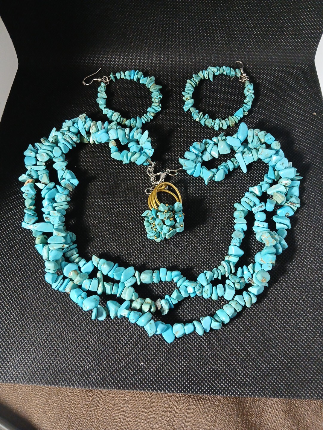 Triple Strand Chip Turquoise Bead Necklace Hoop Earri… - Gem