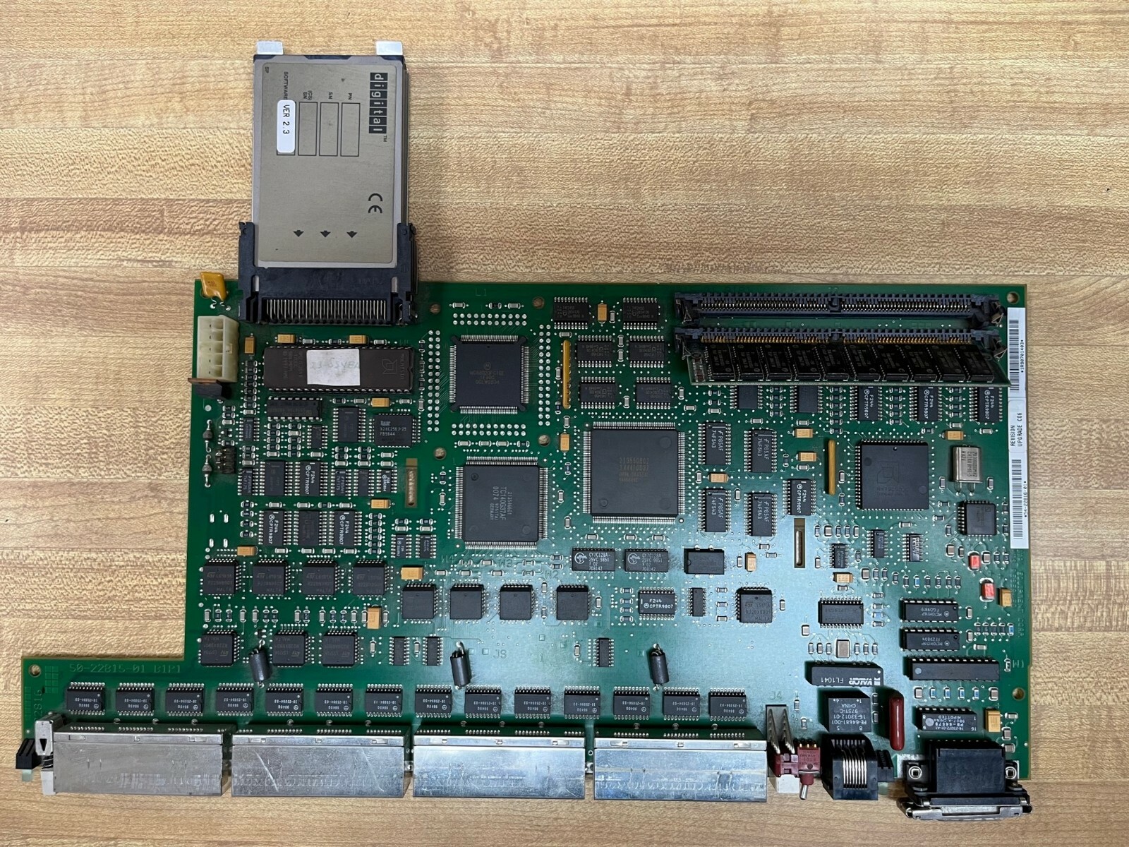 DSRVW-ZC/GA 54-22816-01 with H0345 flash, LOGIC BOARD DECSERVER 700 16 ...