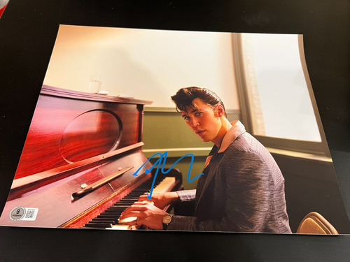 AUSTIN BUTLER SIGNED AUTOGRAPH 11x14 PHOTO BIKERIDERS BECKETT BAS COA ...