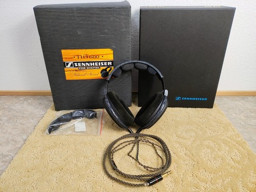 Sennheiser HD 600 Audiophile Headphones Marble Version with original ...