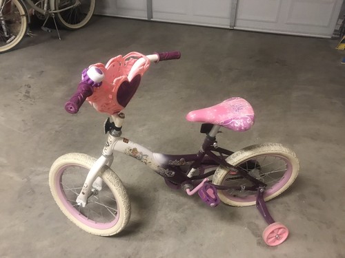 Disney Princess Girls' 16" Sidewalk Bike with Training-Wheels by Huffy ...
