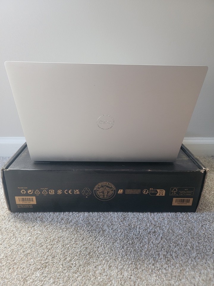 Dell XPS 13 Plus 9320 FHD2.2 GHz i7-1360P 16GB 512GB SSD - Platinum | eBay