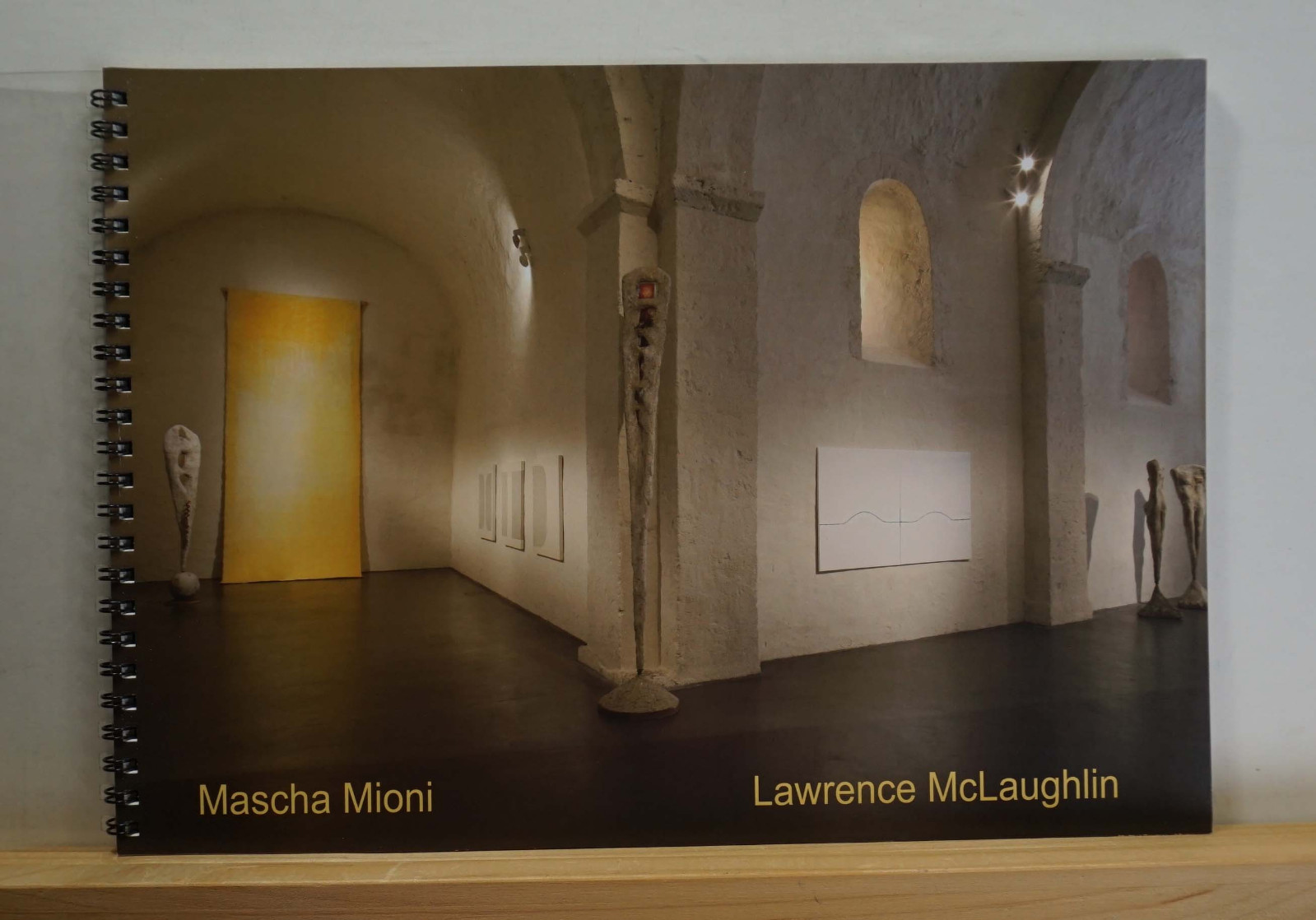 Mascha Mioni, Peintures / Lawrence McLaughlin, Sculptures 2007 Art ...
