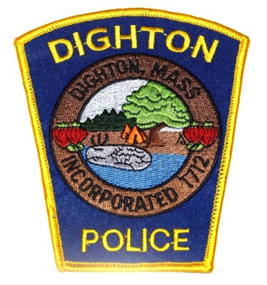 DIGHTON MASSACHUSETTS MA Sheriff Police Patch TEPEE ROCK STRAWBERRIES ...