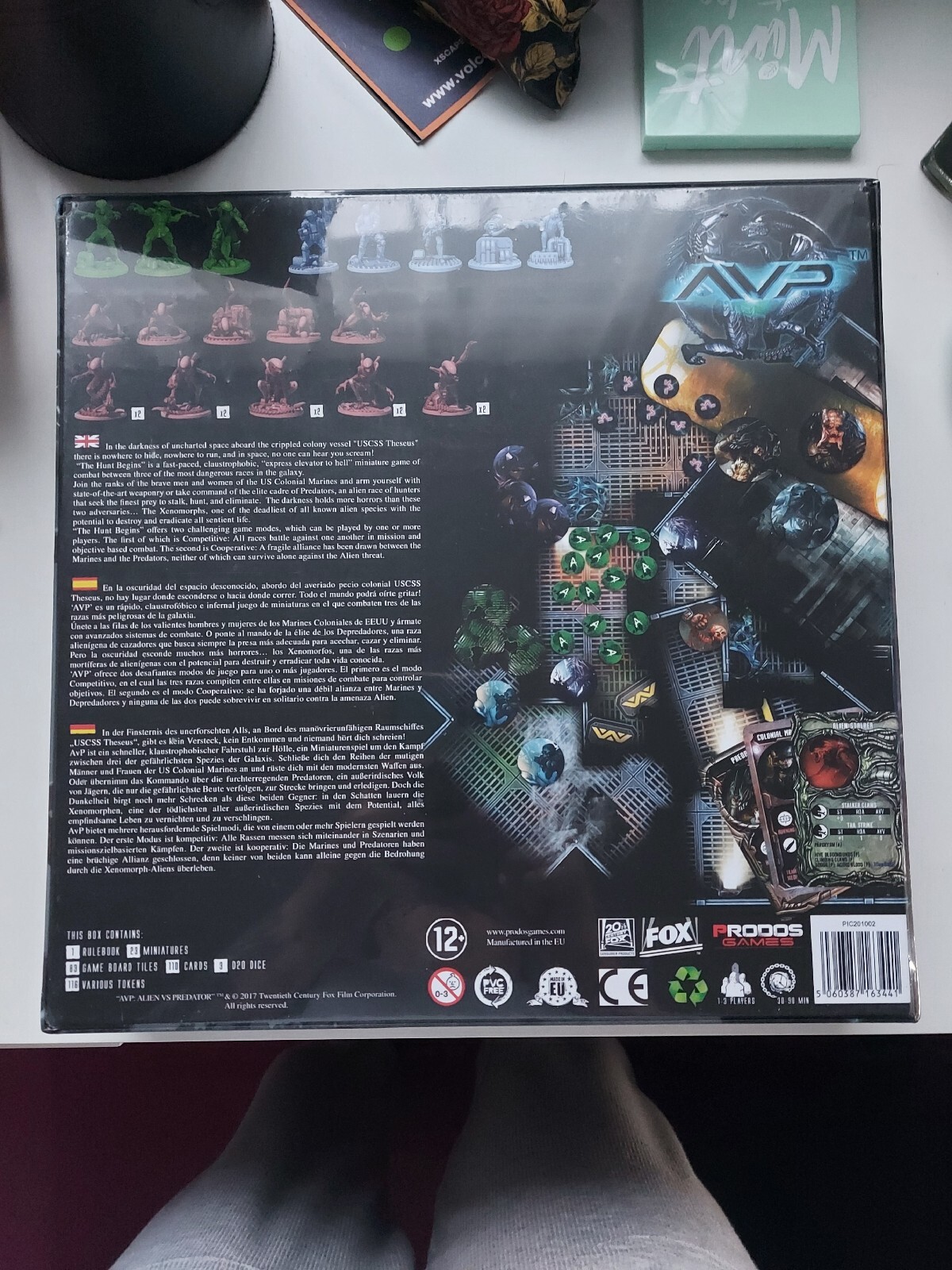 AVP Aliens Vs Predator The Hunt Begins Board Game Prodos Games Sealed ...