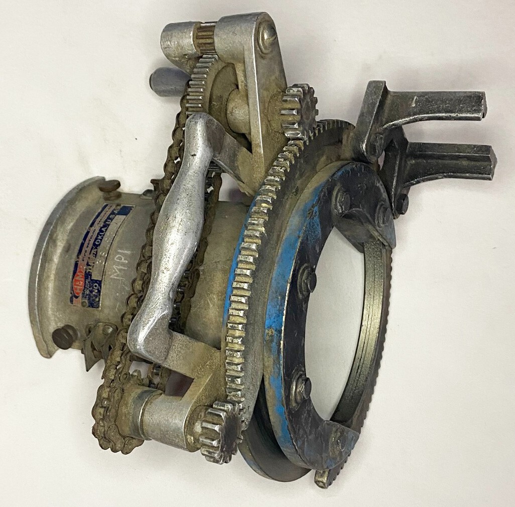 H&M Pipe Saddle-Type Pipe Beveling and Cutting Machine | eBay